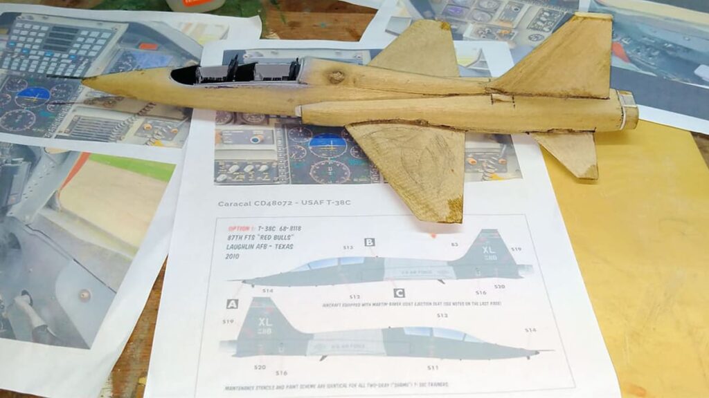 Custom Airplane Models From Your Photos | Modelworks