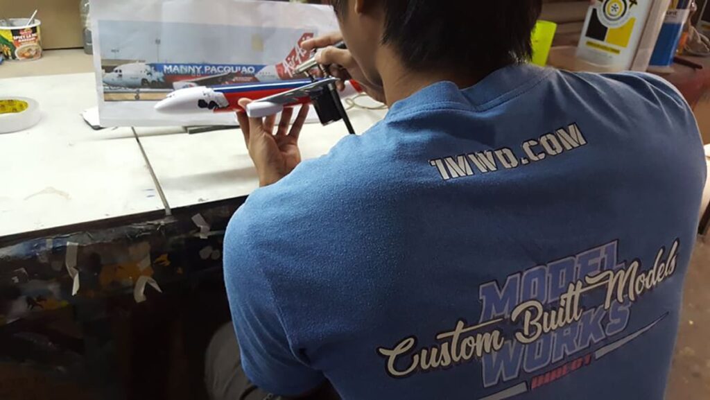 Custom Airplane Models From Your Photos | Modelworks